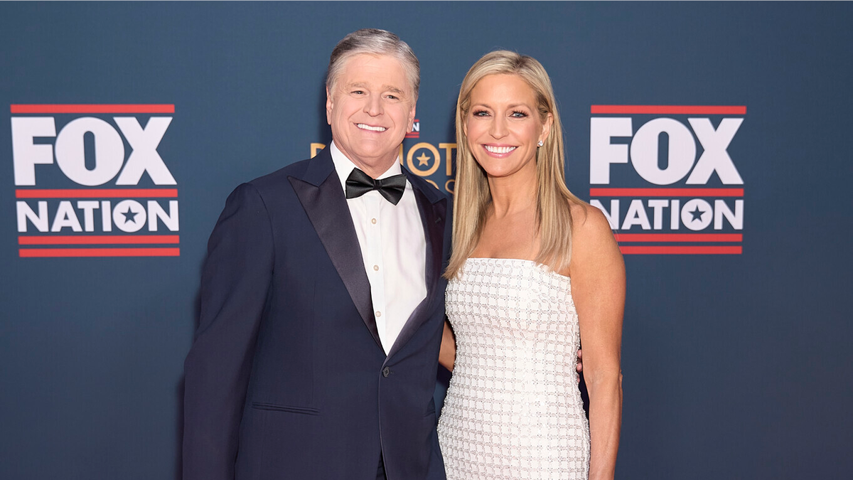 Ainsley Earhardt has announced she’s POSTPONING her wedding with Sean ...