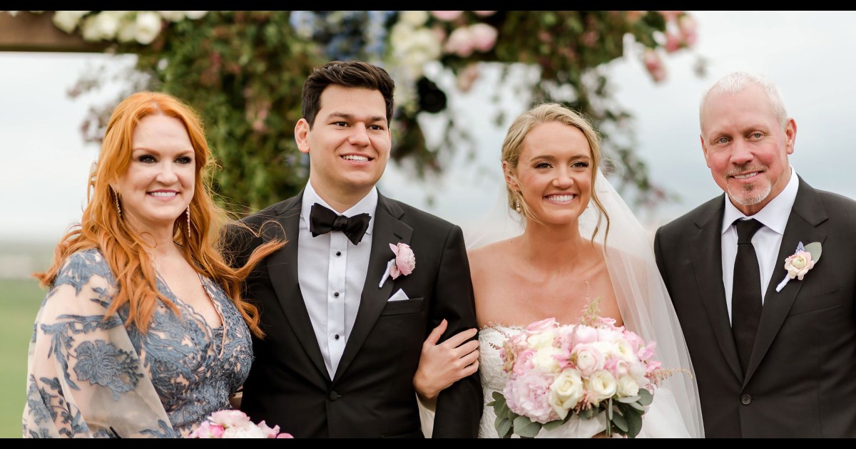 “My family can finally know happiness now.” Ree Drummond breaks down in ...