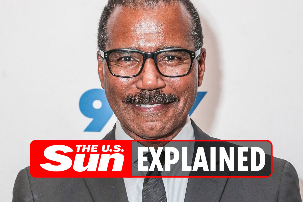 Bill Whitaker has officially announced his departure from CBS ...