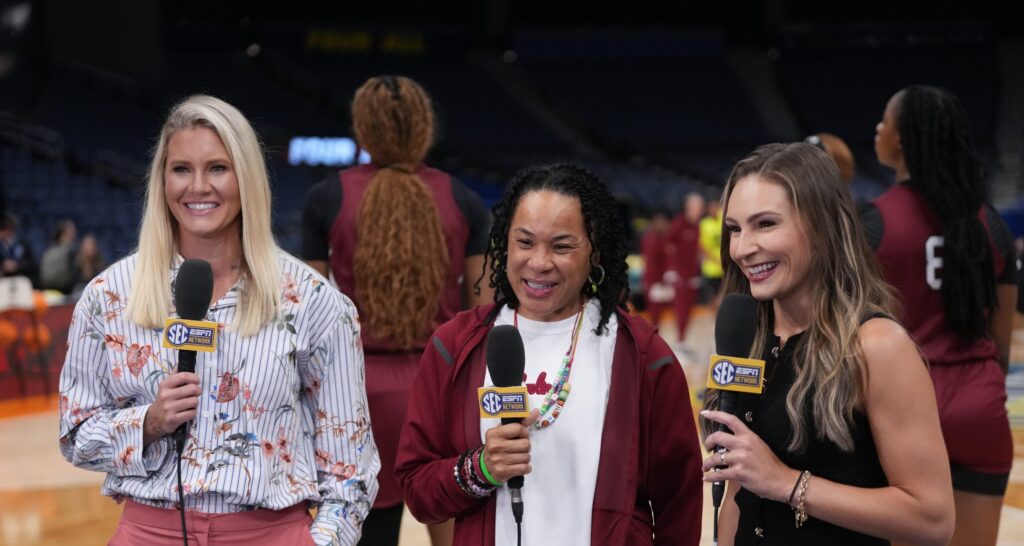 Alyssa Lang is now the newest addition to ESPN, and her contract ...