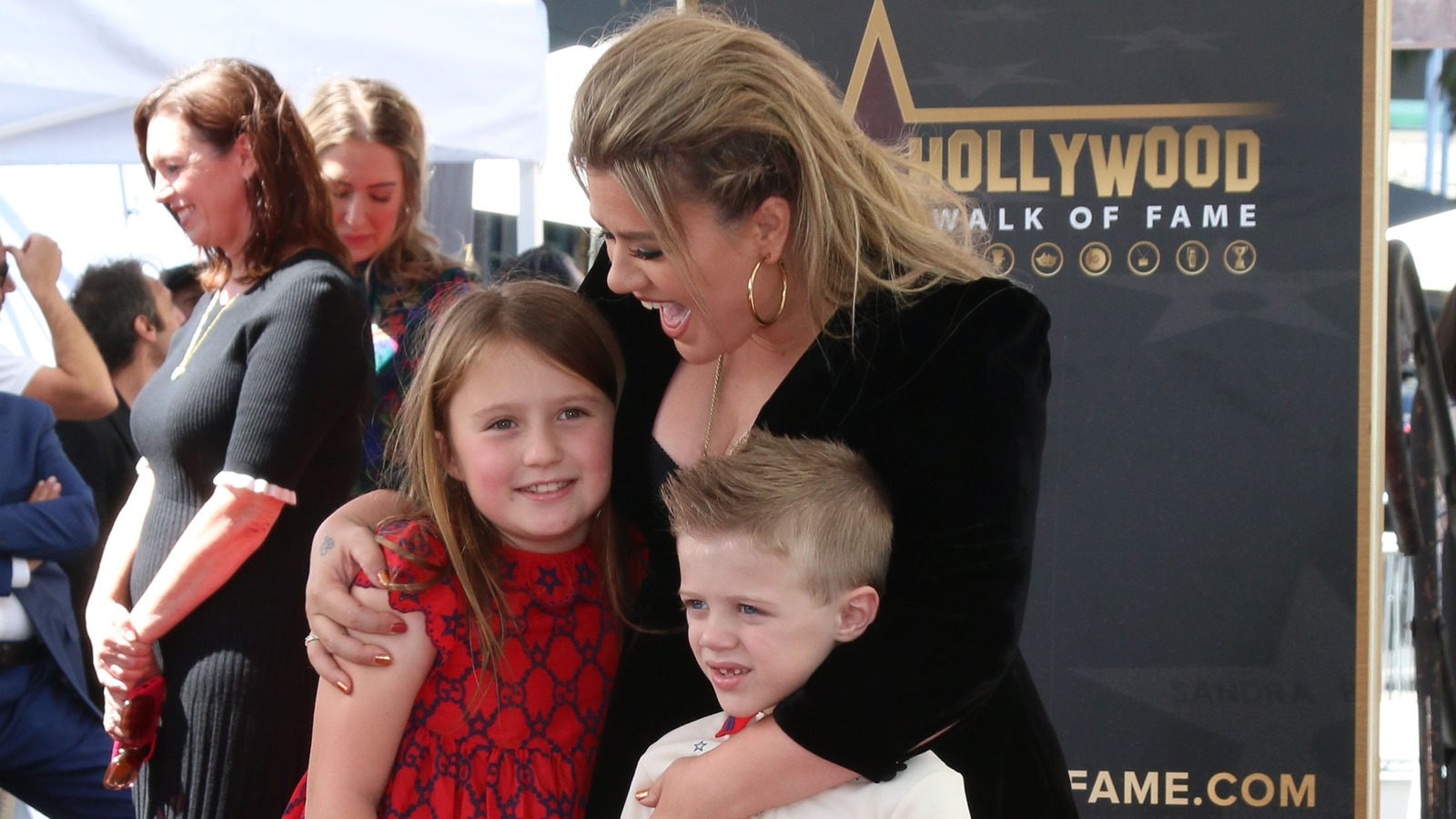 Alyssa, Kelly Clarkson’s sister, shares her joy that Kelly has “finally ...