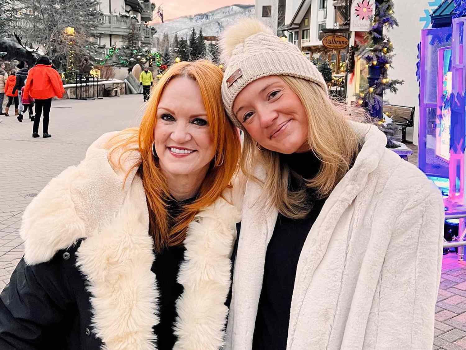 TENSION! The relationship between Ree Drummond and her daughter Alexx ...