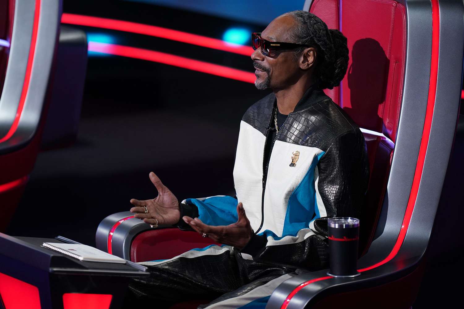 FINALLY! Snoop Dogg has revealed the name of the contestant he’s giving ...