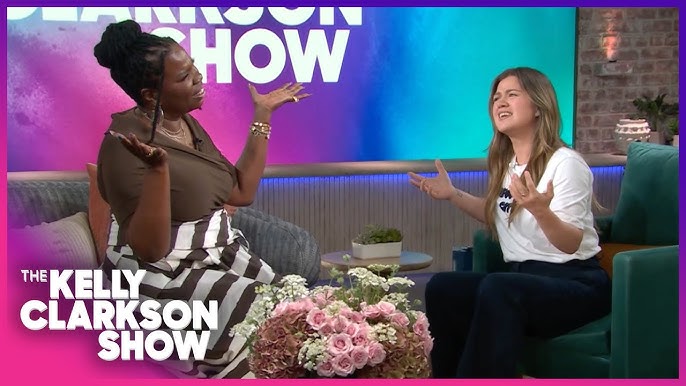 **HOT!** Kelly Clarkson sends a surprise thank-you to Leslie Jones ...