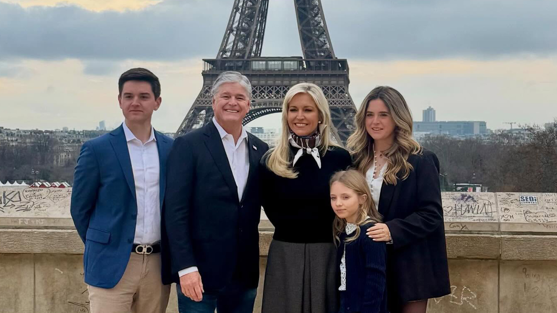 Ainsley Earhardt and Sean Hannity subtly confirmed they are expecting a ...