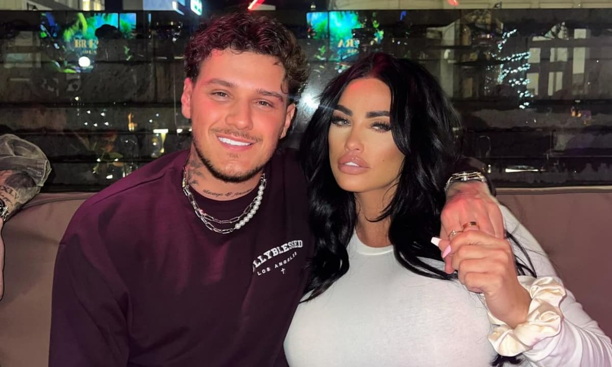JJ Slater—Katie Price’s ex—has issued a warning to her and her family ...