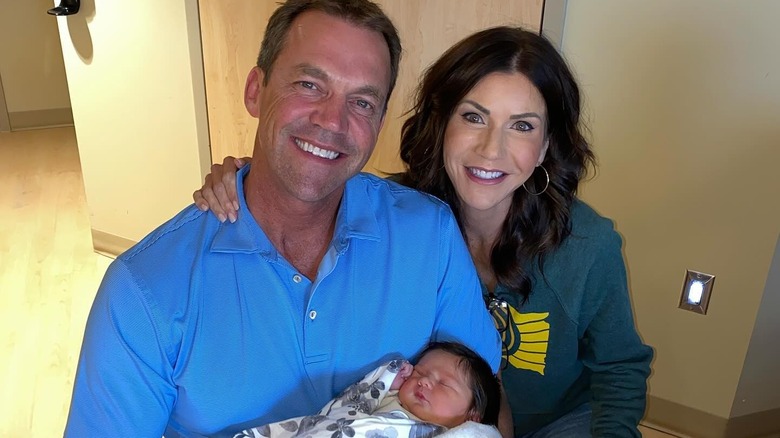 Kristi Noem quietly confirmed the divorce—but what’s raising questions ...