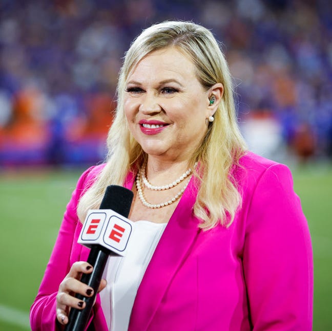 Holly Rowe heartbreakingly announced that she will be leaving ESPN in ...