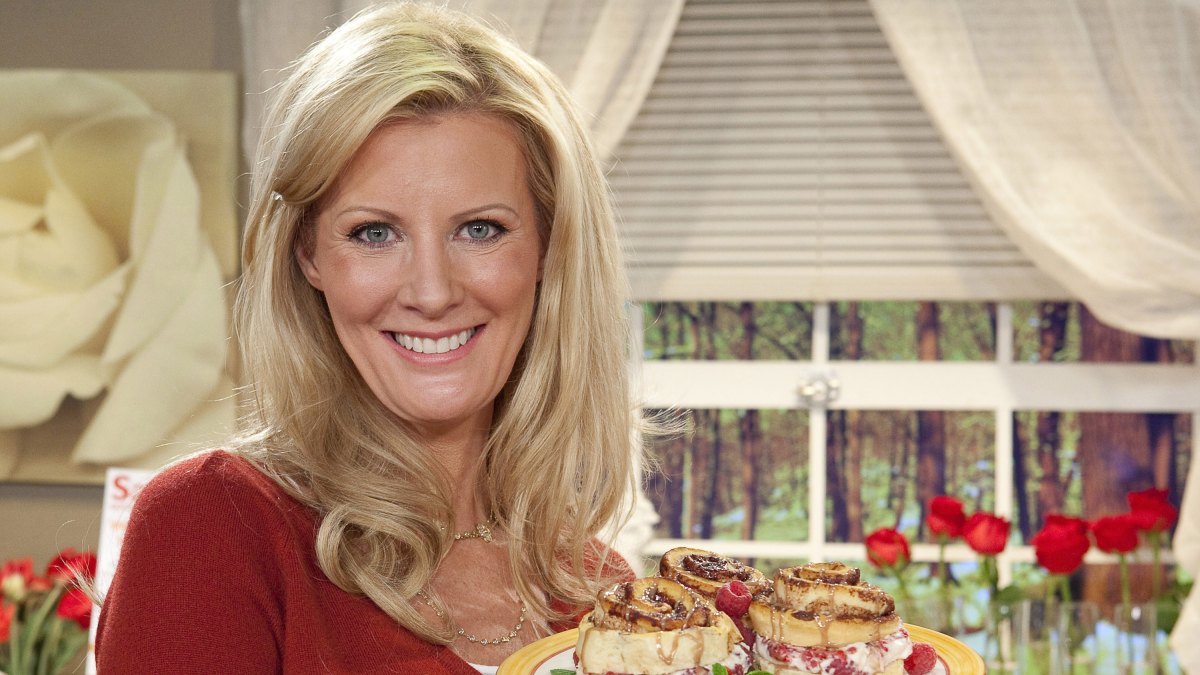 Sandra Lee suddenly announced she’s returning to Food Network and ...