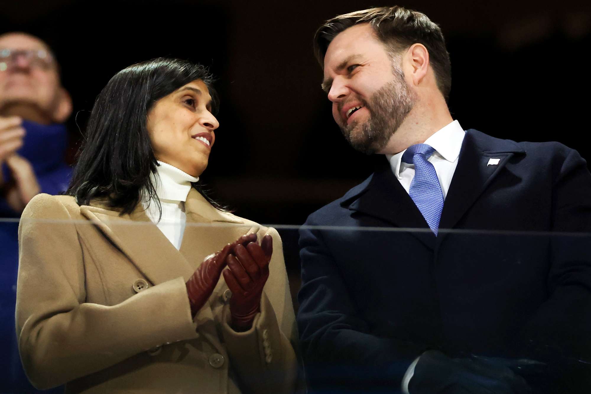 SHOCKING! Usha, the spouse of JD Vance, caused a stir by subtly ...