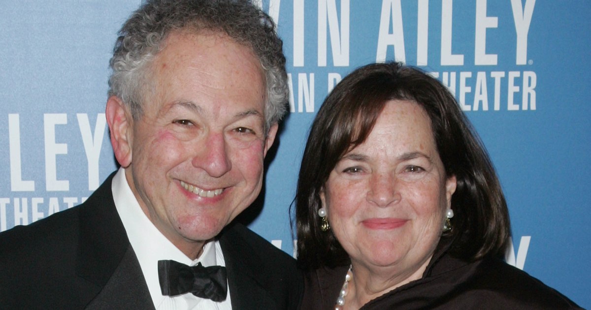 Ina Garten suddenly posted a photo of her husband lying in a hospital ...