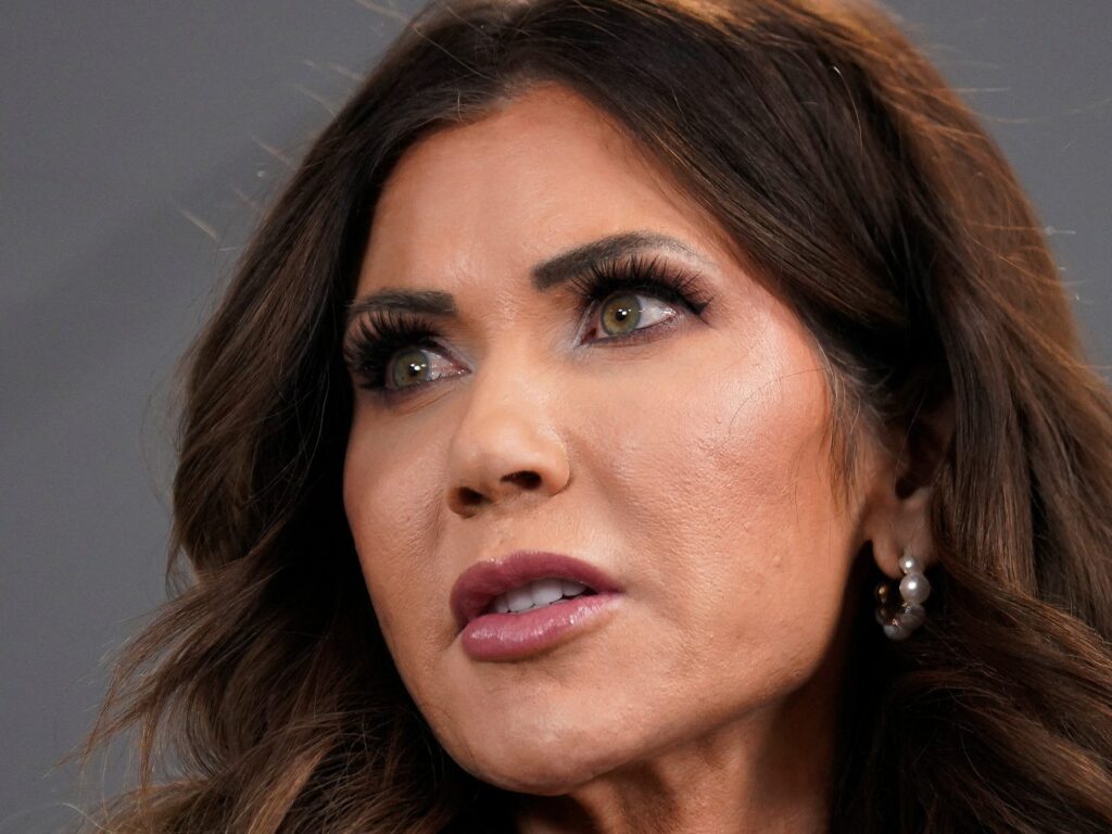 SHOCKING! Bryon, Kristi Noem’s husband, announced that he has finalized ...
