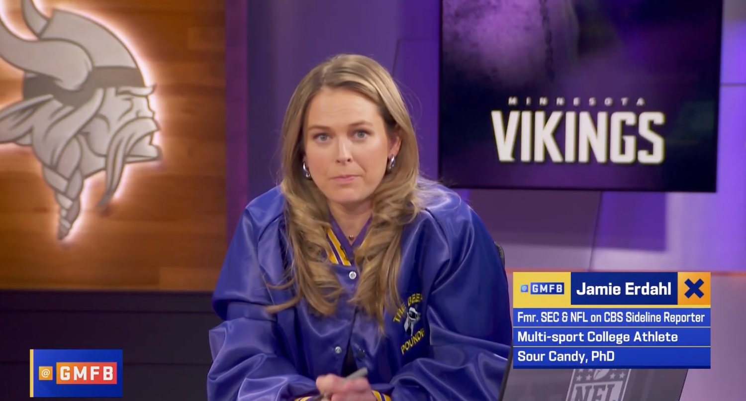 NFL host Jamie Erdahl shared heartbreaking news explaining why she has ...