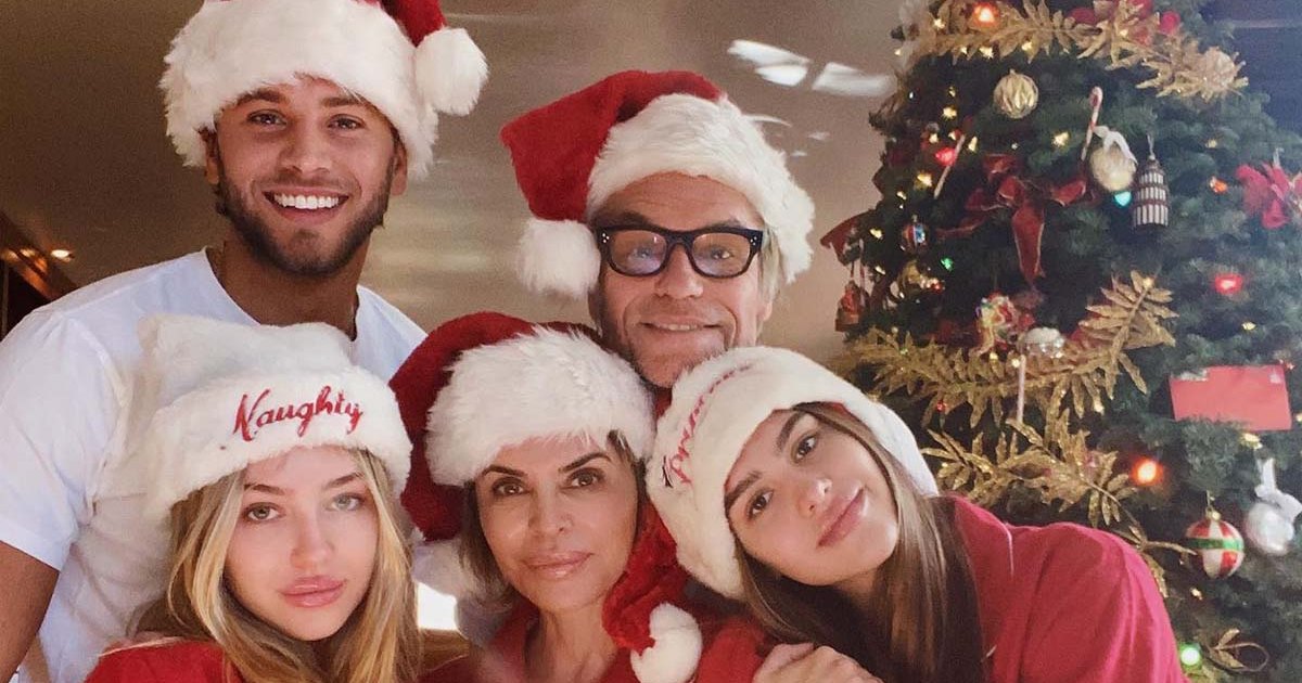 Lisa Rinna admits she once “bribed” her kids to appear on RHOBH, a ...
