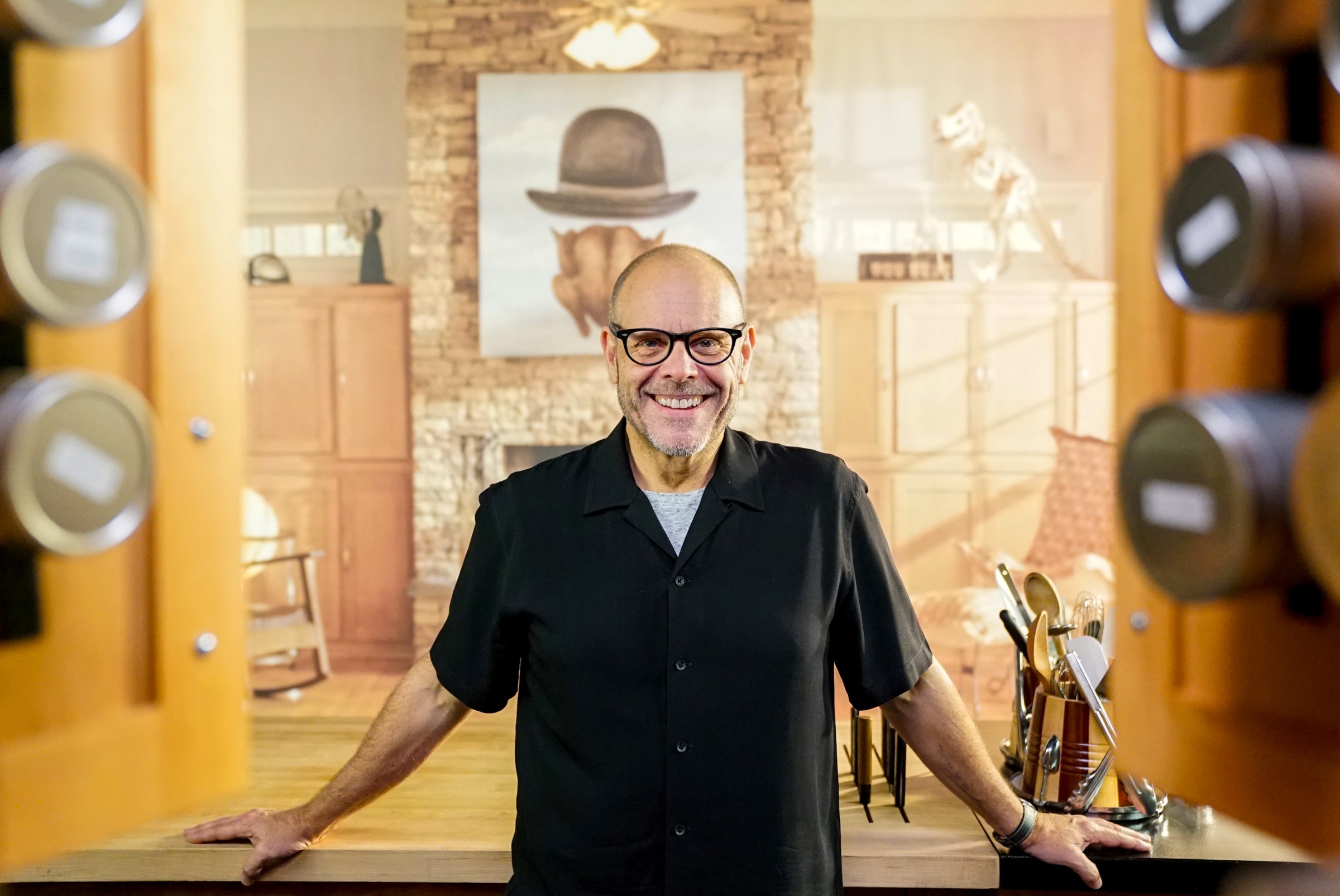 ANNOUNCEMENT! Good Eats has officially been confirmed by Food Network ...