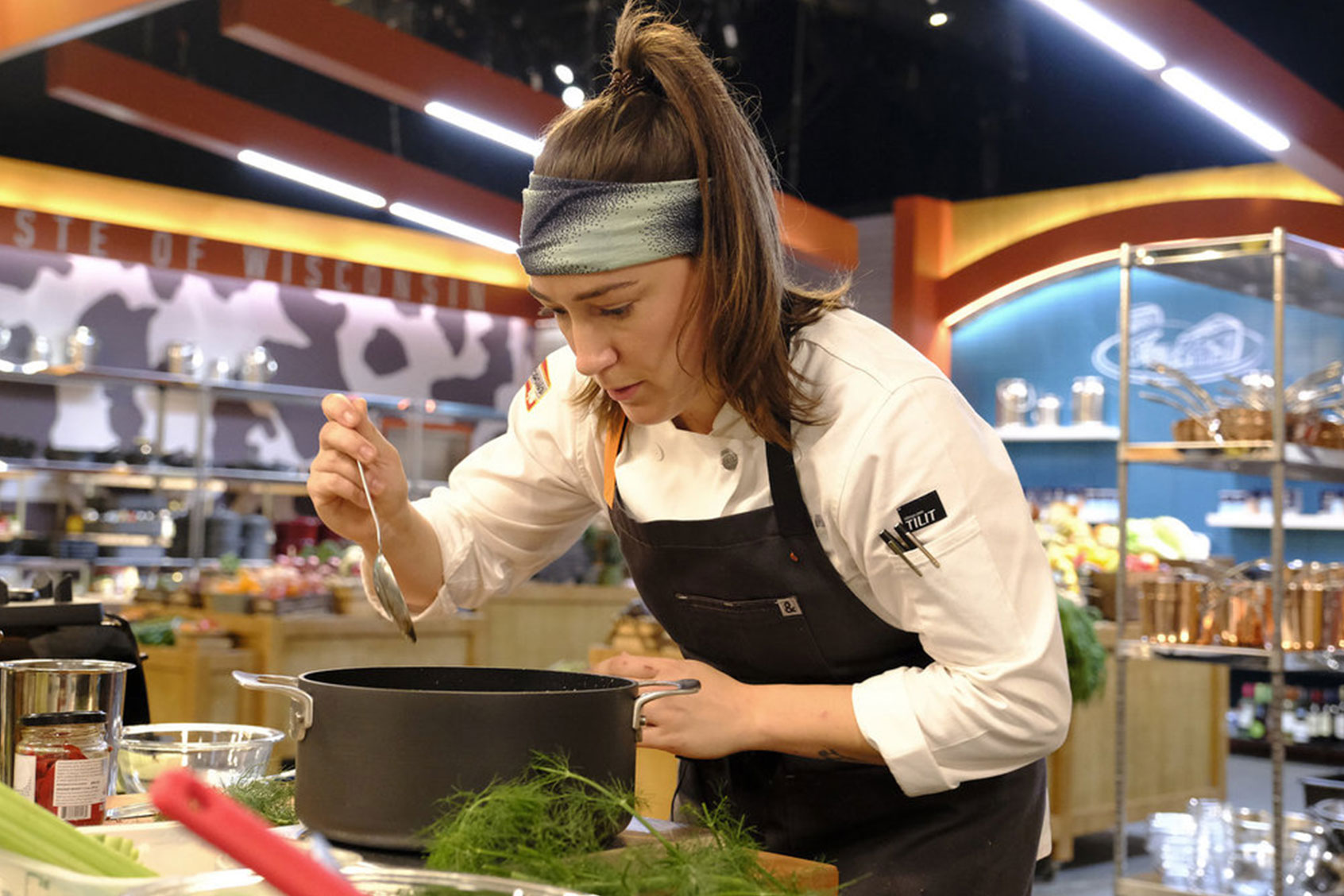 CRISIS AFTER CRISIS! A Top Chef 2026 contestant has suddenly announced ...