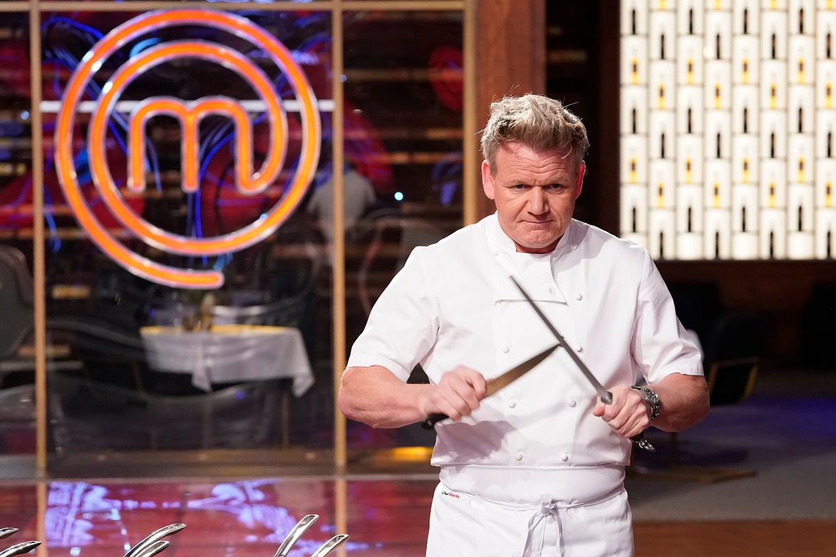 SHOCKING! MasterChef judge Aarón Sánchez has announced that Gordon ...