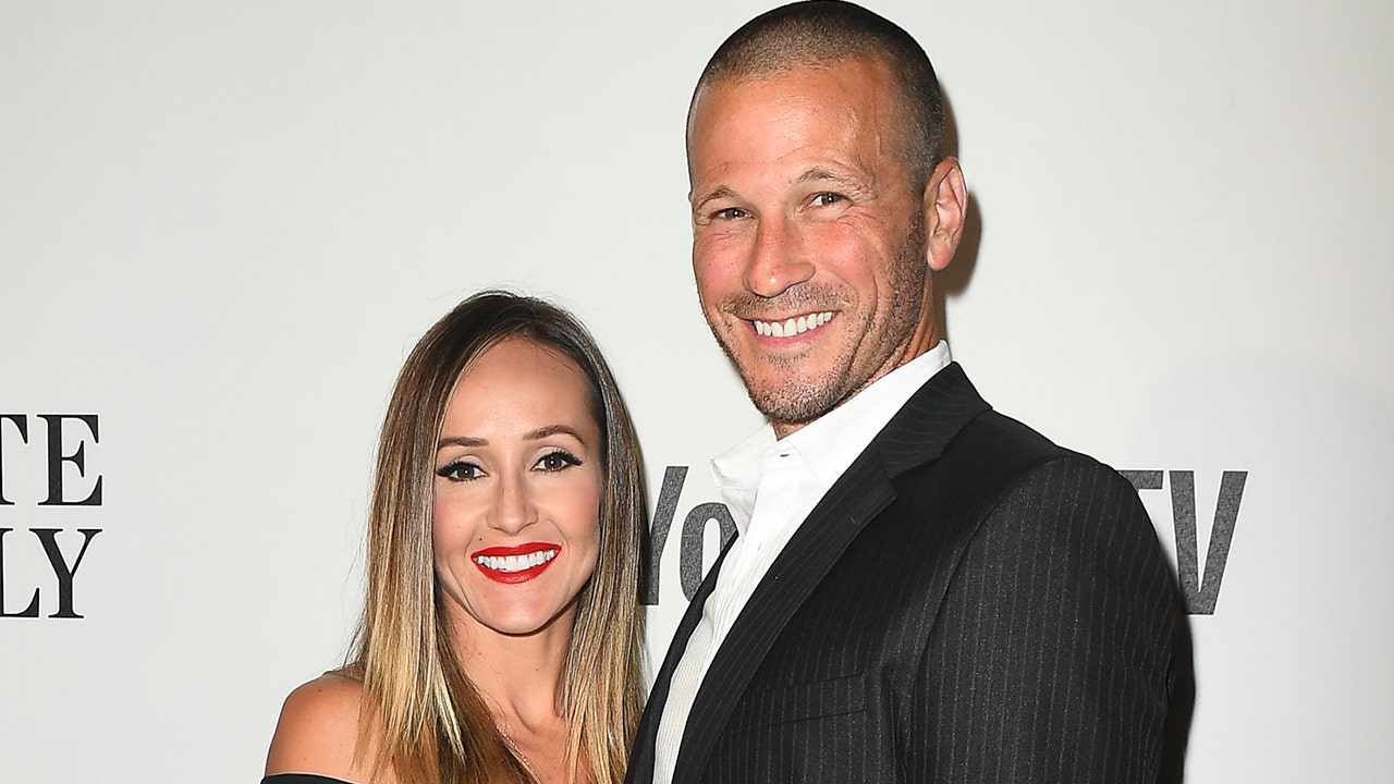 Ashley Hebert—“The Bachelorette” star—admits her marriage to J.P ...