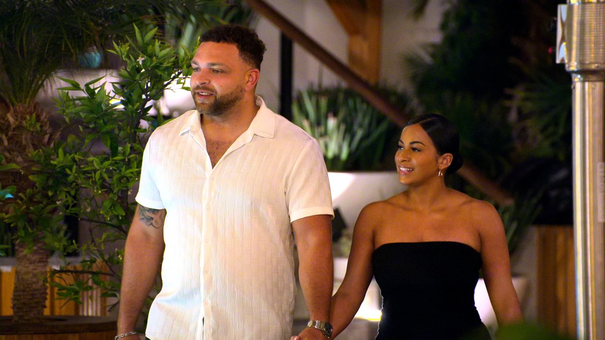 Devonta from Love Is Blind Season 10 became emotional while sharing ...