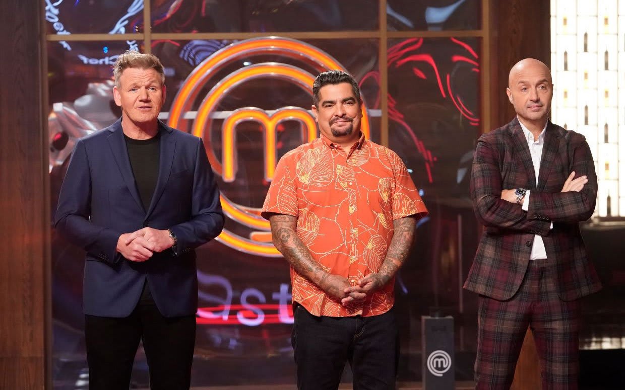SHOCKING! MasterChef judge Aarón Sánchez has announced that Gordon ...